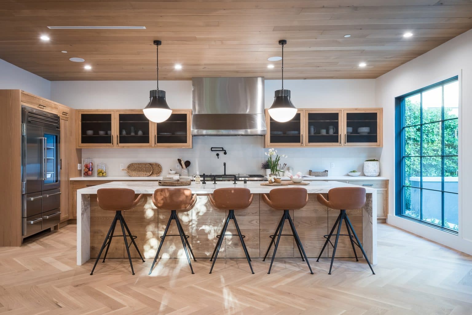 Open Concept Kitchen Layout: Pros and Cons to Consider